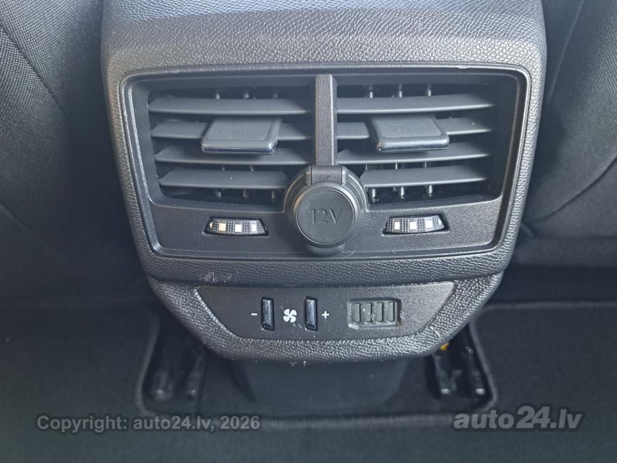 Balts Peugeot 5008 2018 Tallina, ar dzinēja tilpumu 2.00 L un nobraukumu 150 tūkst. km par 14950 €, foto 16 vietnē AUTOMOTO.COM.LV