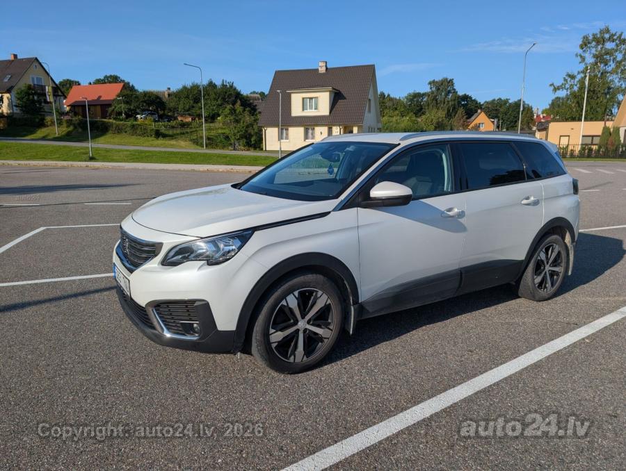 Balts Peugeot 5008 2018 Otepē, ar dzinēja tilpumu 1.20 L un nobraukumu 180 tūkst. km par 12000 €, foto 1 vietnē AUTOMOTO.COM.LV