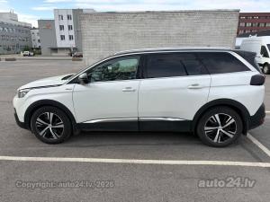 White Peugeot 5008 2019 in Tallinn, with an engine capacity of 1.50 L and mileage of 42 thousand km for 25000 €, photo 4 on AUTOMOTO.COM.LV