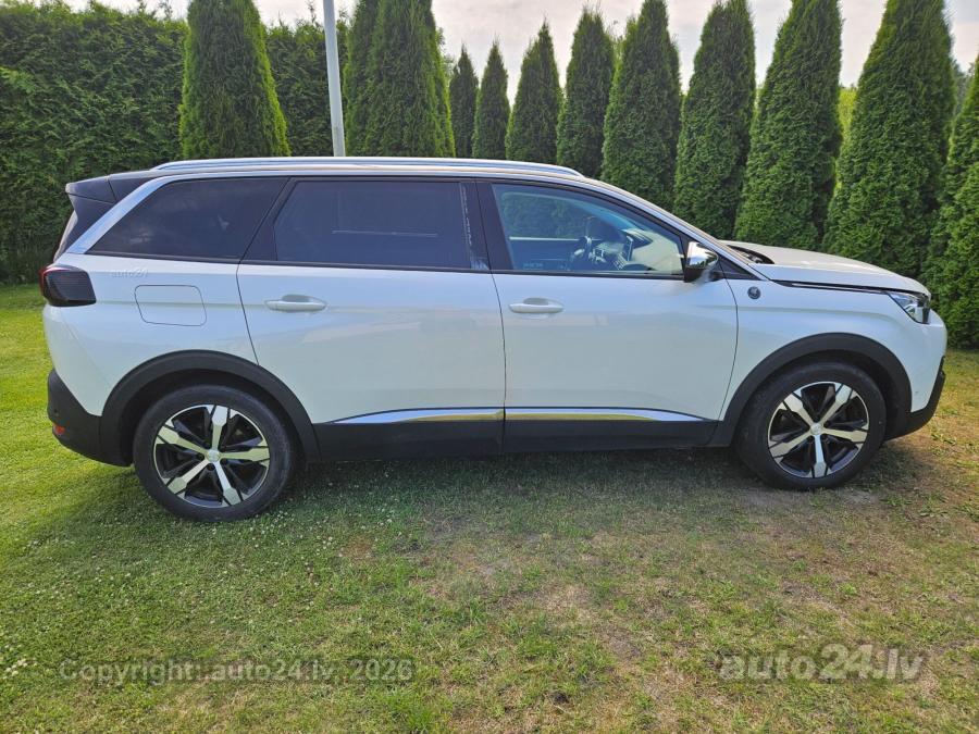 Balts Peugeot 5008 2019 Pērnava, ar dzinēja tilpumu 1.50 L un nobraukumu 179 tūkst. km par 16700 €, foto 9 vietnē AUTOMOTO.COM.LV