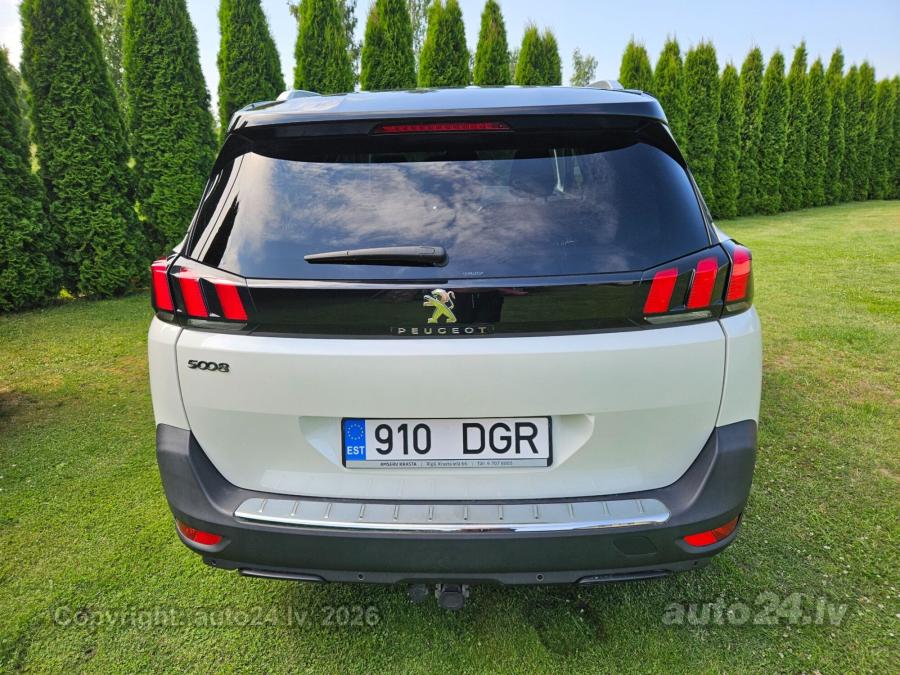 Balts Peugeot 5008 2019 Pērnava, ar dzinēja tilpumu 1.50 L un nobraukumu 179 tūkst. km par 16700 €, foto 12 vietnē AUTOMOTO.COM.LV
