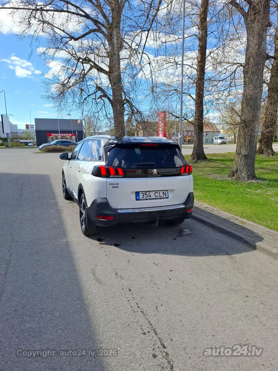 Balts Peugeot 5008 2020 Pērnava, ar dzinēja tilpumu 1.50 L un nobraukumu 161 tūkst. km par 18999 €, foto 4 vietnē AUTOMOTO.COM.LV