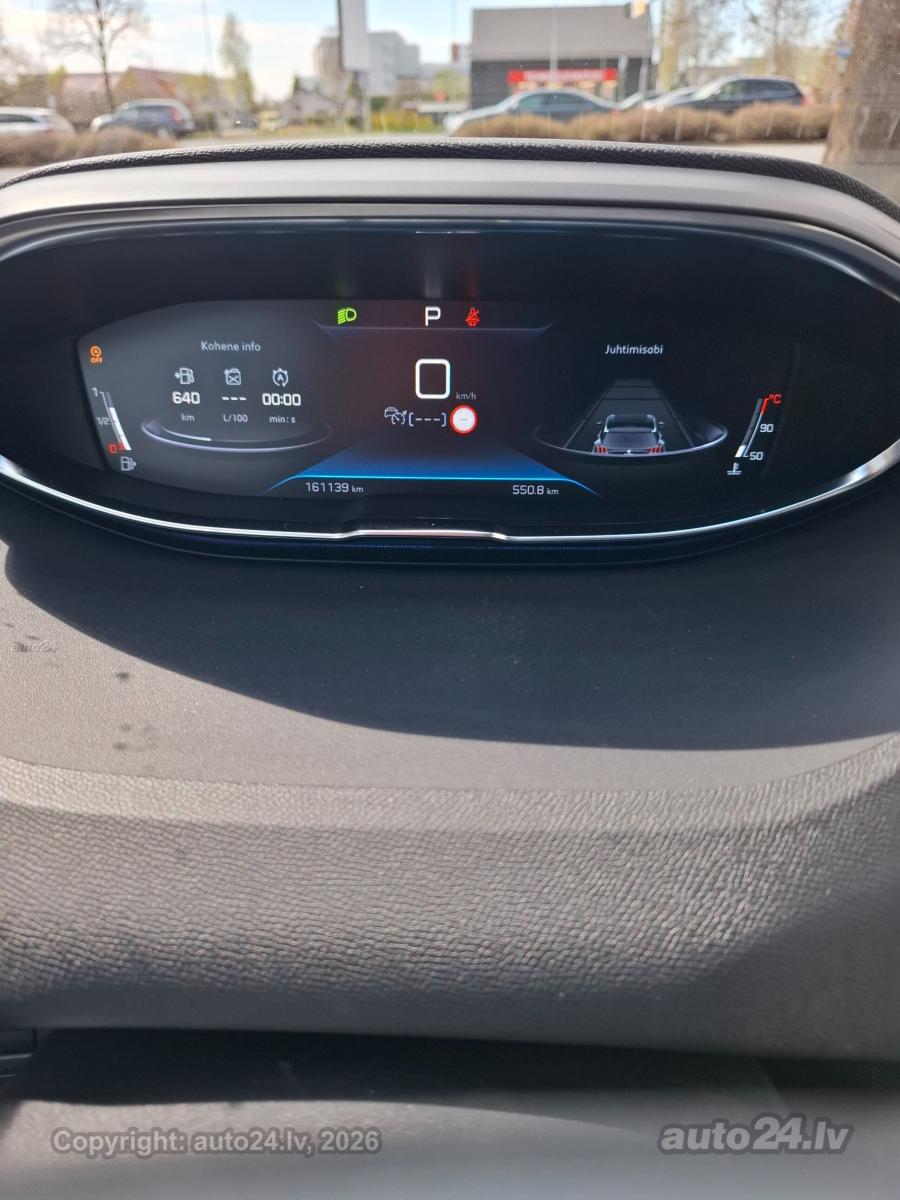 Balts Peugeot 5008 2020 Pērnava, ar dzinēja tilpumu 1.50 L un nobraukumu 161 tūkst. km par 18999 €, foto 5 vietnē AUTOMOTO.COM.LV
