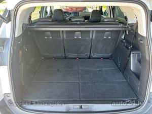 Balts Peugeot 5008 2020 Tallina, ar dzinēja tilpumu 1.20 L un nobraukumu 121 tūkst. km par 14490 €, foto 5 vietnē AUTOMOTO.COM.LV
