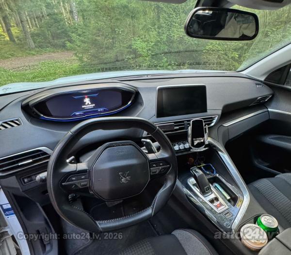 Peugeot 5008 2020 Tallina vietnē Balts Peugeot 5008 2020 Tallina, ar dzinēja tilpumu 1.20 L un nobraukumu 188 tūkst. km par 11100 €, foto 7 vietnē AUTOMOTO.COM.LV