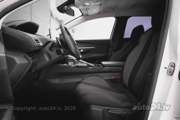 Белый Пежо 5008 2021 в Тарту, объемом двигателя 1.50 л и пробегом 75 тыс. км за 23900 €, фото 11 на AUTOMOTO.COM.LV