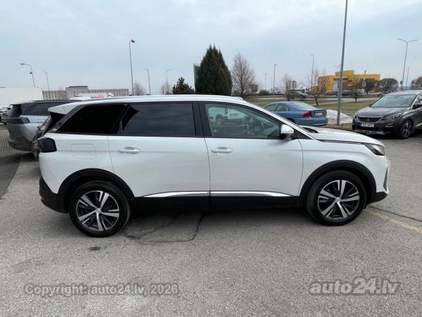 Balts Peugeot 5008 2021 Tartu, ar dzinēja tilpumu 1.50 L un nobraukumu 90 tūkst. km par 22990 €, foto 7 vietnē AUTOMOTO.COM.LV