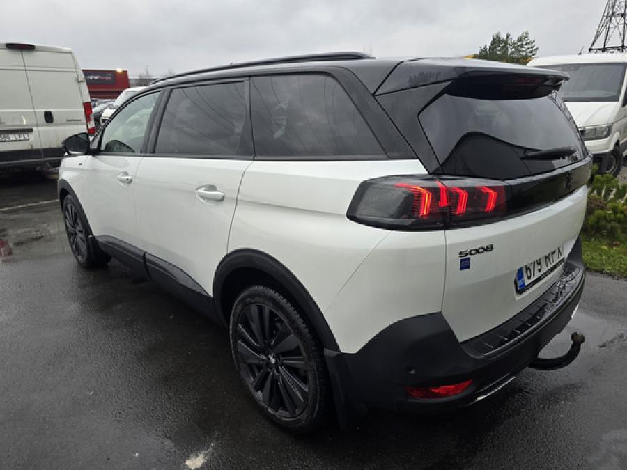Balts Peugeot 5008 2021 Tallina, ar dzinēja tilpumu 1.20 L un nobraukumu 100 tūkst. km par 24500 €, foto 4 vietnē AUTOMOTO.COM.LV