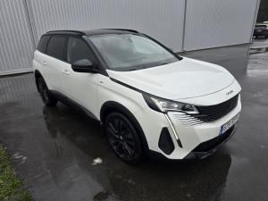Balts Peugeot 5008 2021 Tallina, ar dzinēja tilpumu 1.20 L un nobraukumu 100 tūkst. km par 24500 €, foto 17 vietnē AUTOMOTO.COM.LV