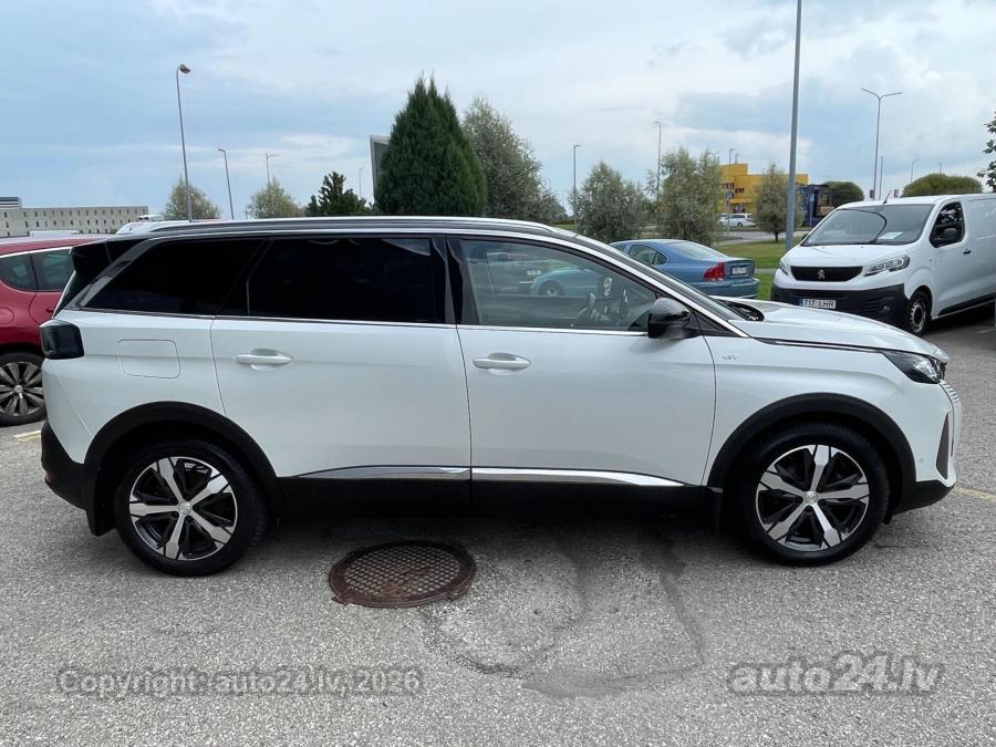 White Peugeot 5008 2022 in Tartu, with an engine capacity of 1.50 L and mileage of 75 thousand km for 25990 €, photo 8 on AUTOMOTO.COM.LV