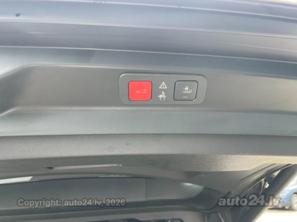 Белый Пежо 5008 2022 в Тарту, объемом двигателя 1.50 л и пробегом 75 тыс. км за 25990 €, фото 11 на AUTOMOTO.COM.LV
