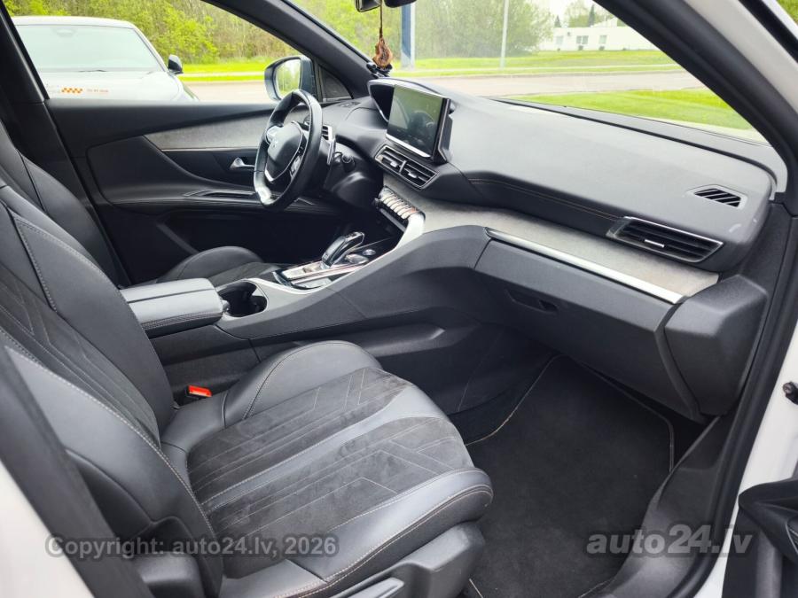 White Peugeot 5008 2023 in Parnu, with an engine capacity of 2.00 L and mileage of 147 thousand km for 28000 €, photo 6 on AUTOMOTO.COM.LV
