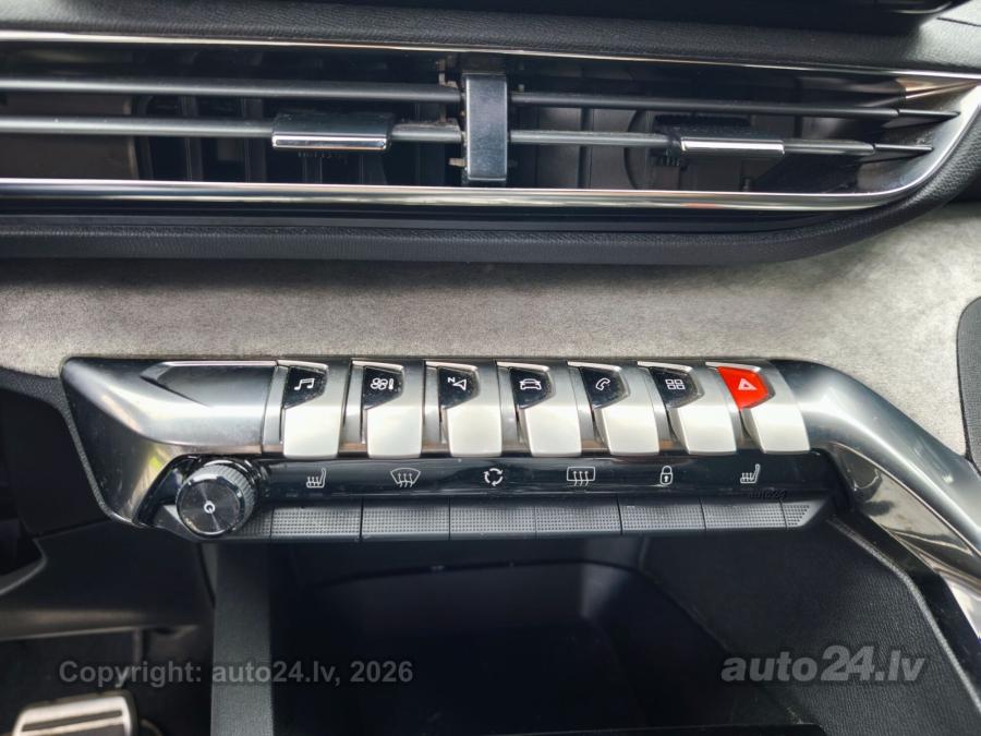 White Peugeot 5008 2023 in Parnu, with an engine capacity of 2.00 L and mileage of 147 thousand km for 28000 €, photo 14 on AUTOMOTO.COM.LV