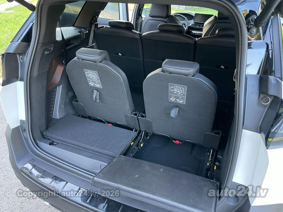 White Peugeot 5008 2023 in Tallinn, with an engine capacity of 1.50 L and mileage of 74 thousand km for 27490 €, photo 14 on AUTOMOTO.COM.LV