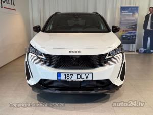 White Peugeot 5008 2023 in Tallinn, with an engine capacity of 1.50 L and mileage of 77 thousand km for 26500 €, photo 3 on AUTOMOTO.COM.LV
