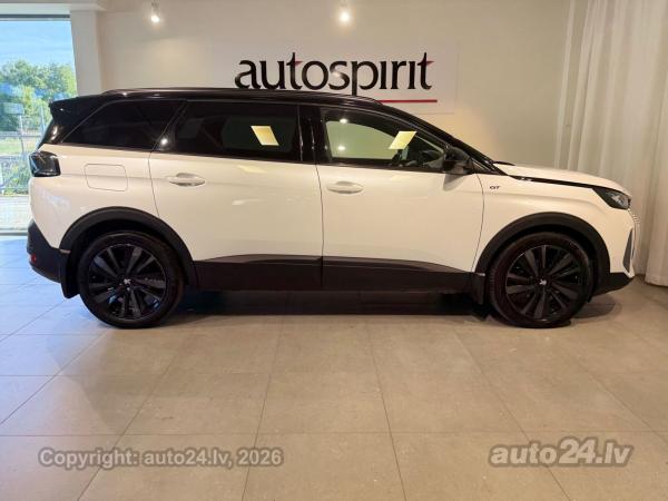 White Peugeot 5008 2023 in Tallinn, with an engine capacity of 1.50 L and mileage of 77 thousand km for 26500 €, photo 4 on AUTOMOTO.COM.LV
