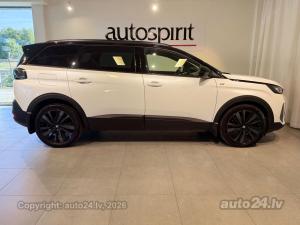 White Peugeot 5008 2023 in Tallinn, with an engine capacity of 1.50 L and mileage of 77 thousand km for 26500 €, photo 5 on AUTOMOTO.COM.LV
