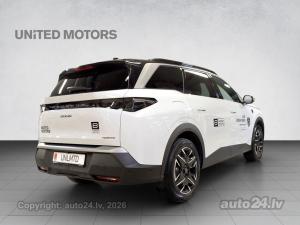 Balts Peugeot 5008 2026 Tallina, ar dzinēja tilpumu 0.00 L un nobraukumu 3 tūkst. km par 36990 €, foto 2 vietnē AUTOMOTO.COM.LV
