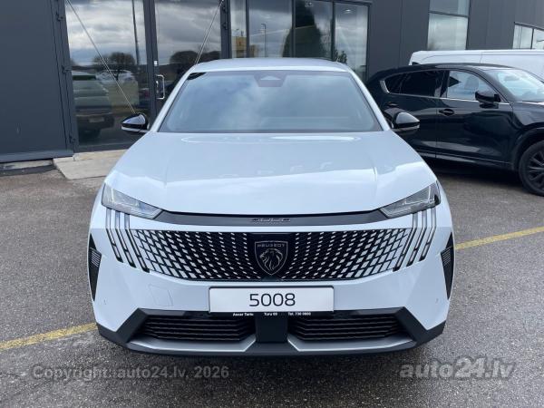 Balts Peugeot 5008 2026 Tartu, ar dzinēja tilpumu 1.20 L un nobraukumu 5 tūkst. km par 32900 €, foto 2 vietnē AUTOMOTO.COM.LV
