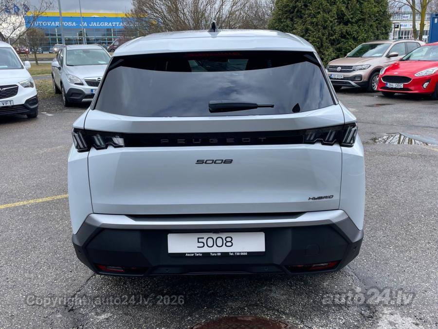 Balts Peugeot 5008 2026 Tartu, ar dzinēja tilpumu 1.20 L un nobraukumu 5 tūkst. km par 32900 €, foto 7 vietnē AUTOMOTO.COM.LV