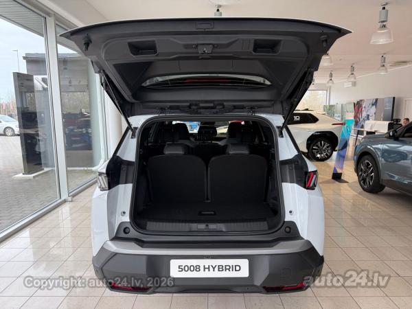 Balts Peugeot 5008 2026 Jehvi, ar dzinēja tilpumu 1.20 L un nobraukumu 2 tūkst. km par 34490 €, foto 4 vietnē AUTOMOTO.COM.LV
