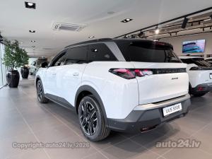 White Peugeot 5008 2026 in Tallinn, with an engine capacity of 0.00 L and mileage of 2 thousand km for 38990 €, photo 6 on AUTOMOTO.COM.LV