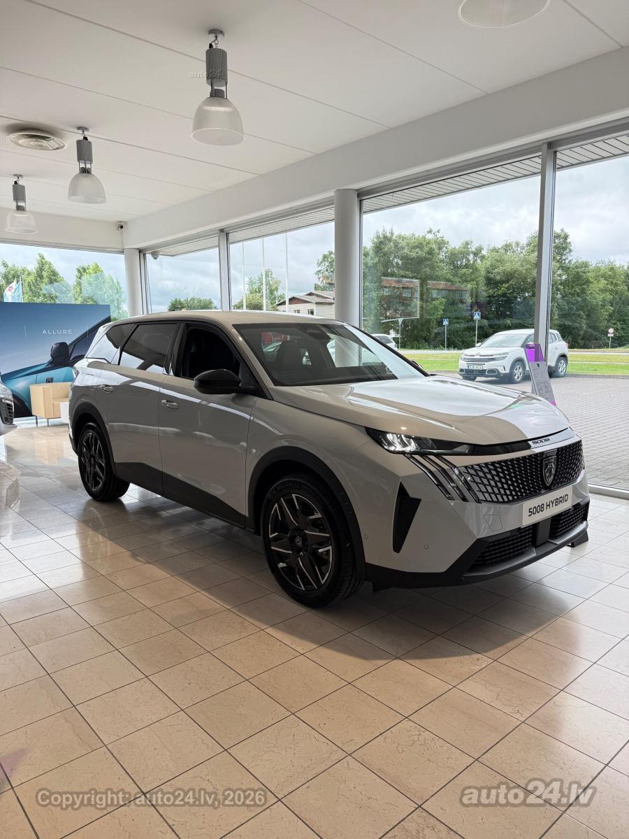 Balts Peugeot 5008 2026 Jehvi, ar dzinēja tilpumu 1.20 L un nobraukumu 2 tūkst. km par 32490 €, foto 1 vietnē AUTOMOTO.COM.LV