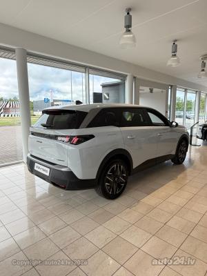 Balts Peugeot 5008 2026 Jehvi, ar dzinēja tilpumu 1.20 L un nobraukumu 2 tūkst. km par 32490 €, foto 4 vietnē AUTOMOTO.COM.LV