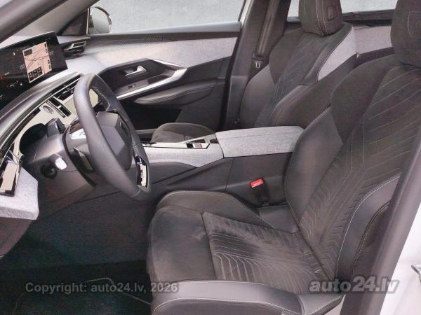 Balts Peugeot 5008 2026 Tallina, ar dzinēja tilpumu 1.60 L un nobraukumu 5 tūkst. km par 45990 €, foto 3 vietnē AUTOMOTO.COM.LV