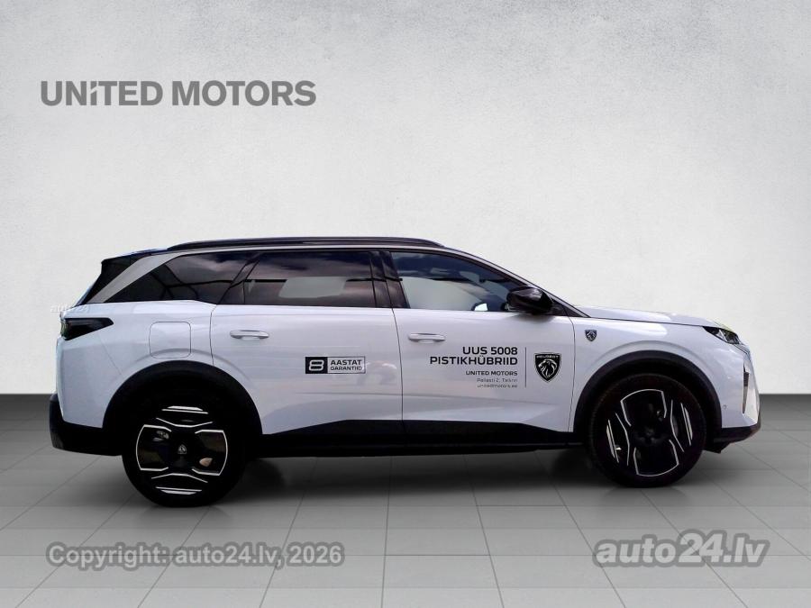 White Peugeot 5008 2026 in Tallinn, with an engine capacity of 1.60 L and mileage of 5 thousand km for 45990 €, photo 12 on AUTOMOTO.COM.LV