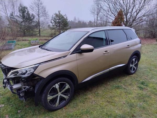 Dzeltens Peugeot 5008 2017 Alīta, ar dzinēja tilpumu 1.20 L un nobraukumu 164 tūkst. km par 5900 €, foto 3 vietnē AUTOMOTO.COM.LV
