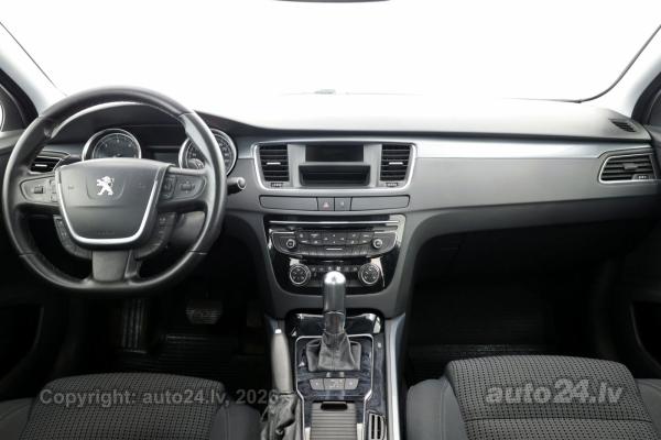 Smilšu krāsa Peugeot 508 2011 Tallina, ar dzinēja tilpumu 2.00 L un nobraukumu 248 tūkst. km par 2699 €, foto 5 vietnē AUTOMOTO.COM.LV