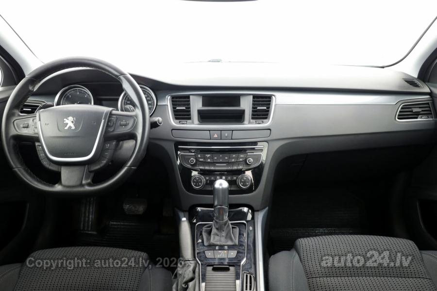 Smilšu krāsa Peugeot 508 2011 Tallina, ar dzinēja tilpumu 2.00 L un nobraukumu 248 tūkst. km par 2699 €, foto 6 vietnē AUTOMOTO.COM.LV
