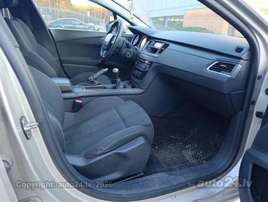 Smilšu krāsa Peugeot 508 2011 Tallina, ar dzinēja tilpumu 1.60 L un nobraukumu 342 tūkst. km par 999 €, foto 13 vietnē AUTOMOTO.COM.LV
