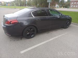 Black Peugeot 508 2015 in Riga, with an engine capacity of 2.00 L and mileage of 255 thousand km for 6000 €, photo 4 on AUTOMOTO.COM.LV