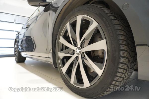 Melns Peugeot 508 2019 Tallina, ar dzinēja tilpumu 2.00 L un nobraukumu 202 tūkst. km par 12500 €, foto 5 vietnē AUTOMOTO.COM.LV