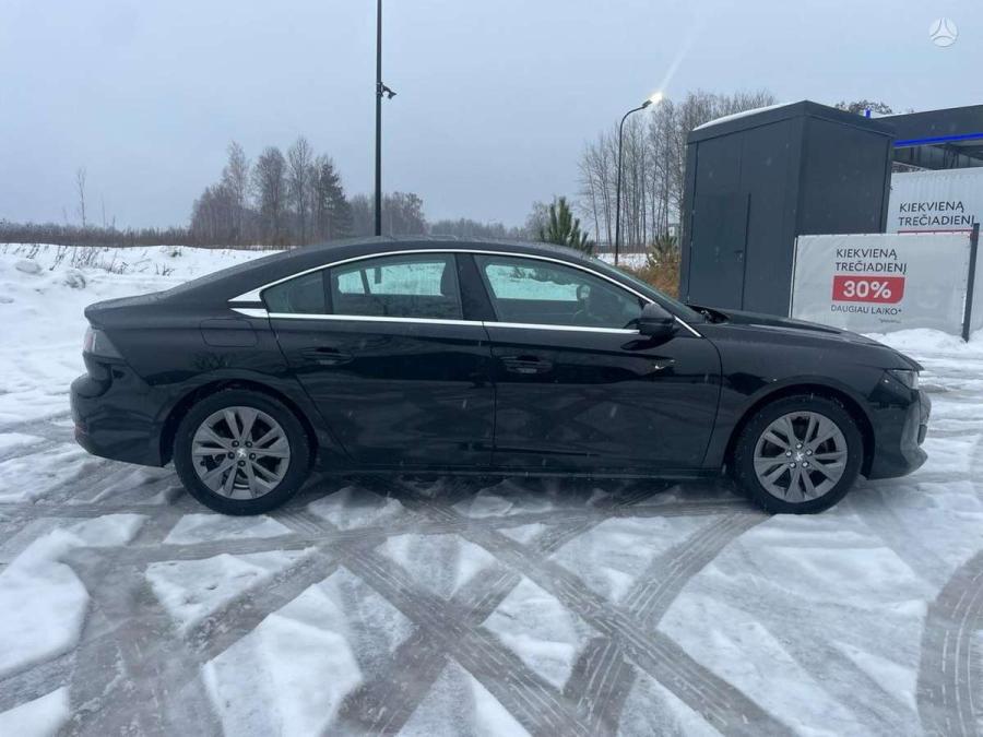 Black Peugeot 508 2021 in Kaunas, with an engine capacity of 1.50 L and mileage of 211 thousand km for 10890 €, photo 6 on AUTOMOTO.COM.LV