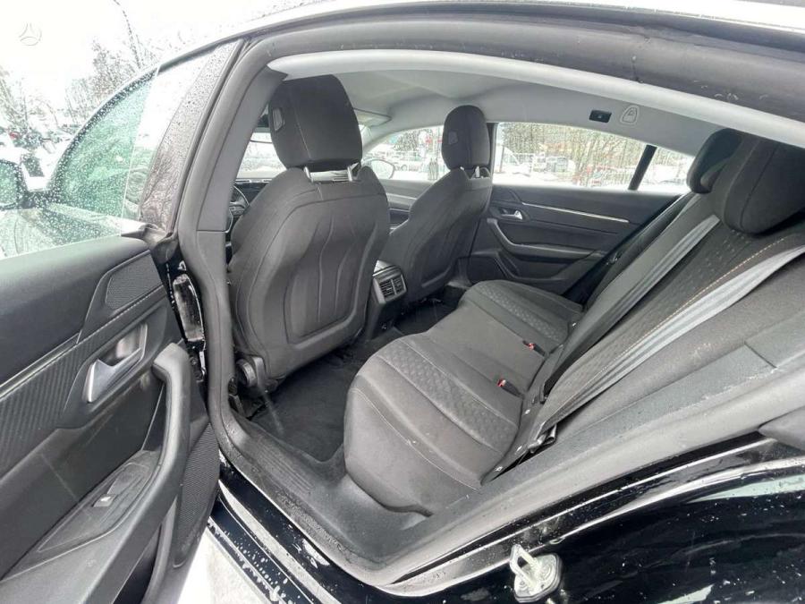 Black Peugeot 508 2021 in Kaunas, with an engine capacity of 1.50 L and mileage of 211 thousand km for 10890 €, photo 13 on AUTOMOTO.COM.LV