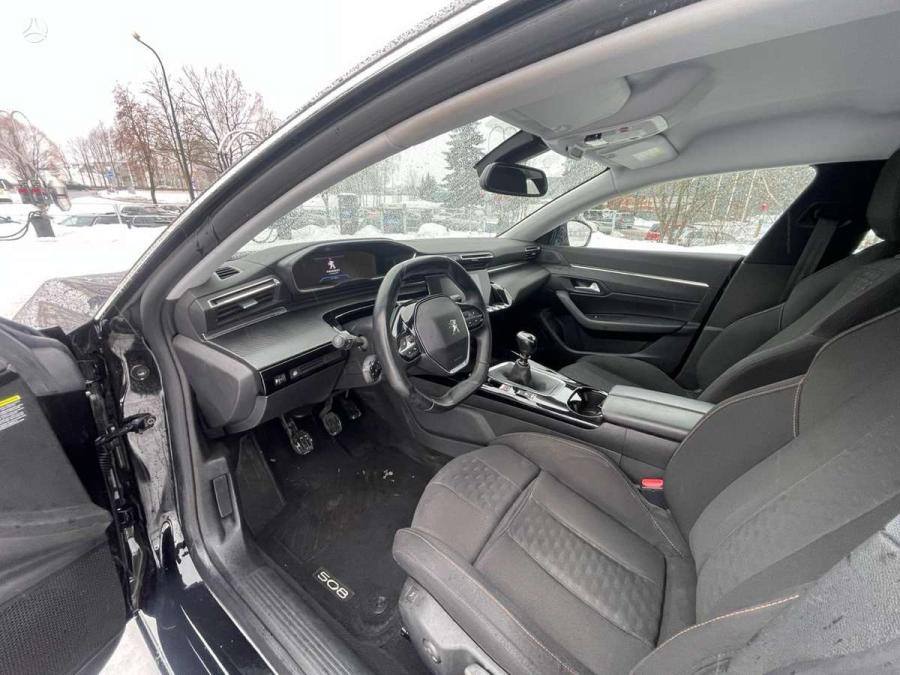 Black Peugeot 508 2021 in Kaunas, with an engine capacity of 1.50 L and mileage of 211 thousand km for 10890 €, photo 14 on AUTOMOTO.COM.LV