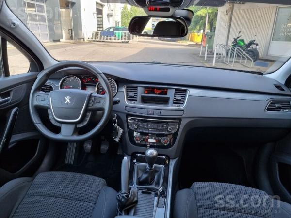Black Peugeot 508 2011 in Riga, with an engine capacity of 1.60 L and mileage of 74 thousand km for 6800 €, photo 5 on AUTOMOTO.COM.LV