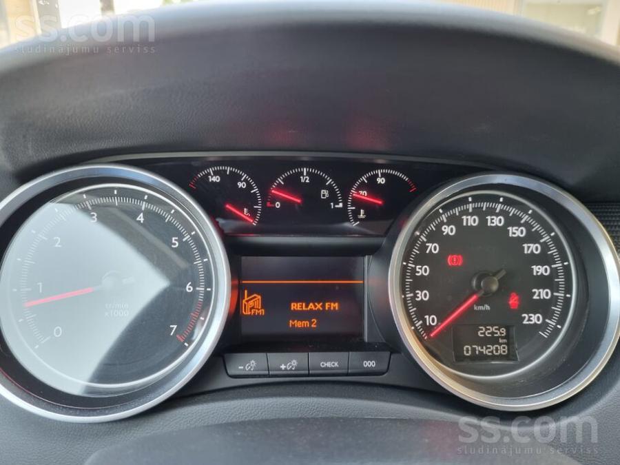 Black Peugeot 508 2011 in Riga, with an engine capacity of 1.60 L and mileage of 74 thousand km for 6800 €, photo 9 on AUTOMOTO.COM.LV