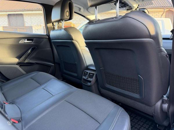 Black Peugeot 508 2011 in Vilnius, with an engine capacity of 1.60 L and mileage of 173 thousand km for 3200 €, photo 7 on AUTOMOTO.COM.LV