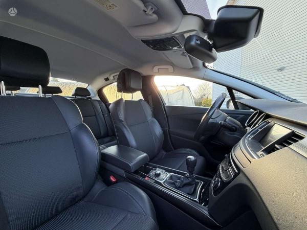 Black Peugeot 508 2011 in Vilnius, with an engine capacity of 1.60 L and mileage of 173 thousand km for 3200 €, photo 8 on AUTOMOTO.COM.LV