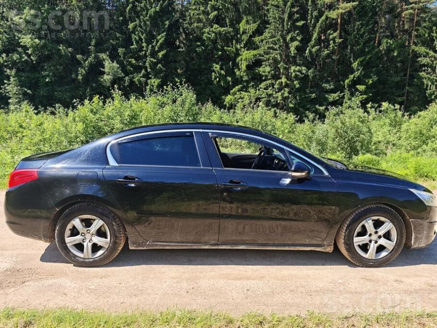 Black Peugeot 508 2011 in Riga, with an engine capacity of 2.00 L and mileage of 230 thousand km for 2900 €, photo 3 on AUTOMOTO.COM.LV
