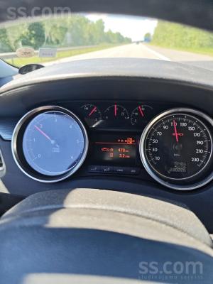 Black Peugeot 508 2011 in Riga, with an engine capacity of 2.00 L and mileage of 230 thousand km for 2900 €, photo 12 on AUTOMOTO.COM.LV