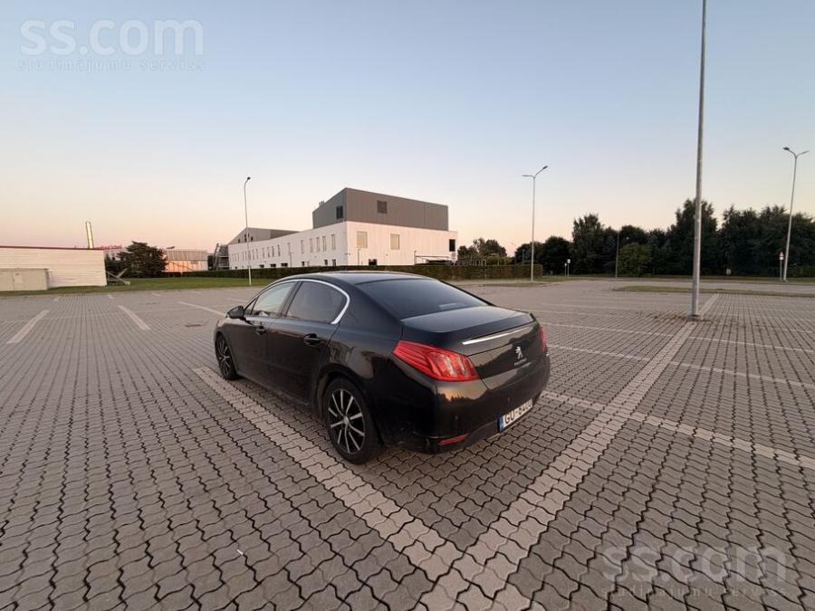 Black Peugeot 508 2011 in Riga, with an engine capacity of 2.00 L and mileage of 240 thousand km for 3500 €, photo 4 on AUTOMOTO.COM.LV