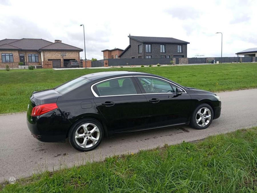 Melns Peugeot 508 2011 Šauļi, ar dzinēja tilpumu 2.00 L un nobraukumu 220 tūkst. km par 2500 €, foto 6 vietnē AUTOMOTO.COM.LV