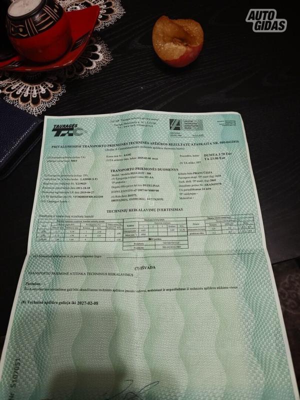 Пежо 508 2011 в Таураге на AUTOMOTO.COM.LV Черный Пежо 508 2011 в Таураге, объемом двигателя 2.00 л и пробегом 220 тыс. км за 3500 €, фото 9 на AUTOMOTO.COM.LV