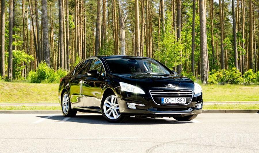 Black Peugeot 508 2012 in Riga, with an engine capacity of 1.60 L and mileage of 282 thousand km for 16200 €, photo 4 on AUTOMOTO.COM.LV