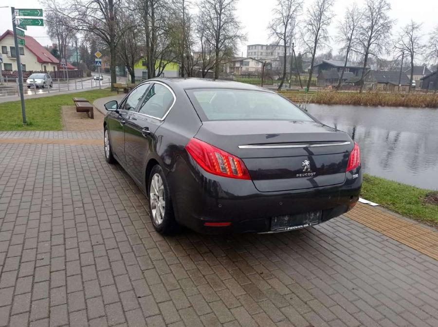 Melns Peugeot 508 2012 Raseiniai, ar dzinēja tilpumu 2.00 L un nobraukumu 155 tūkst. km par 2999 €, foto 12 vietnē AUTOMOTO.COM.LV